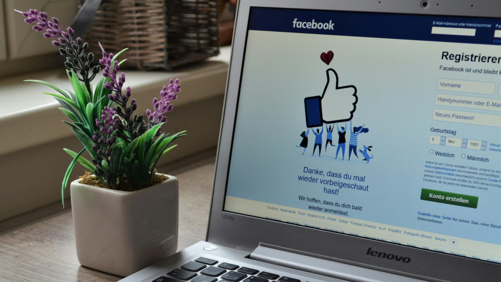 Facebook Identity Confirmation: Scam Alert or Real Request? | Social ...